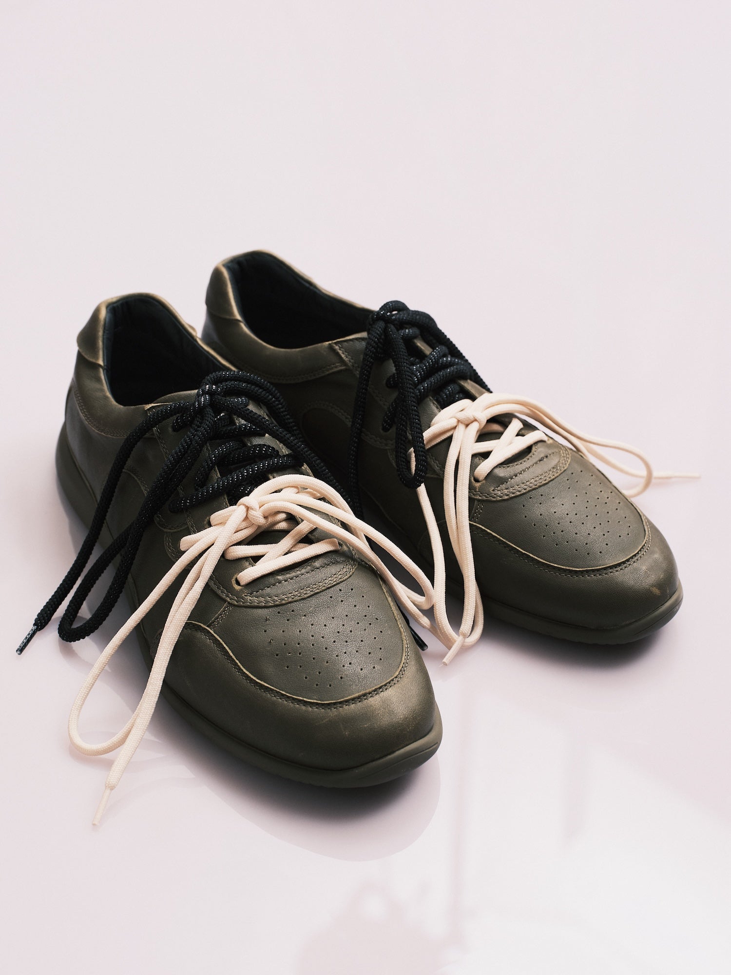 NAMACHEKO / OSTERLY SNEAKER MILITARY GREEN - Road Sign