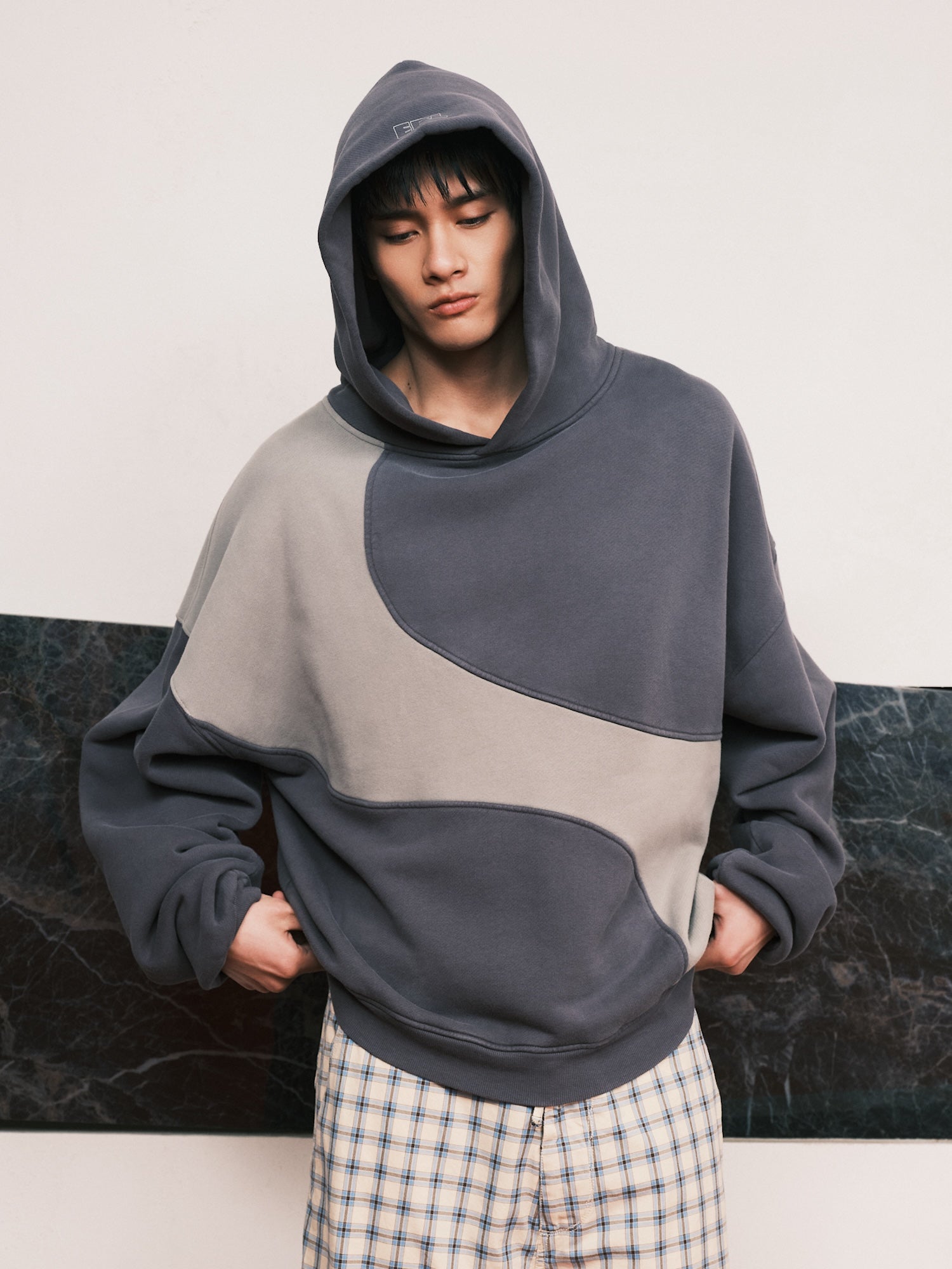 ERL / Unisex Wave Hoodie Knit Dark Grey - Road Sign