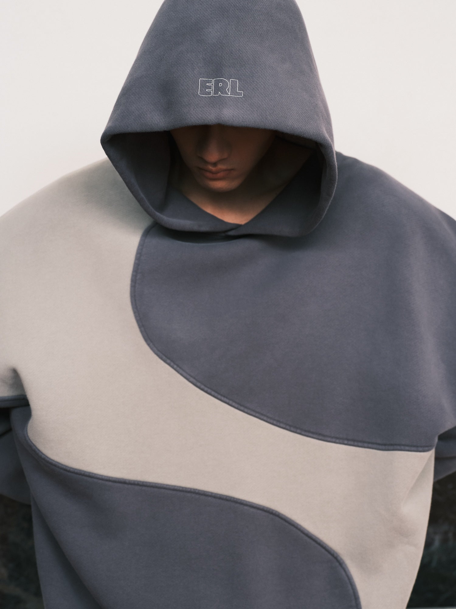 ERL / Unisex Wave Hoodie Knit Dark Grey - Road Sign