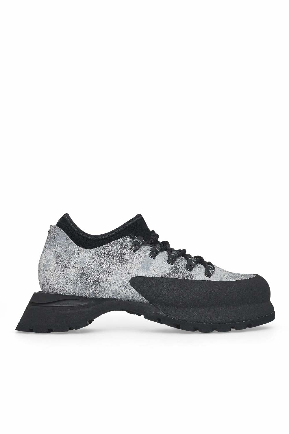 DEMON Footwear - Road Sign