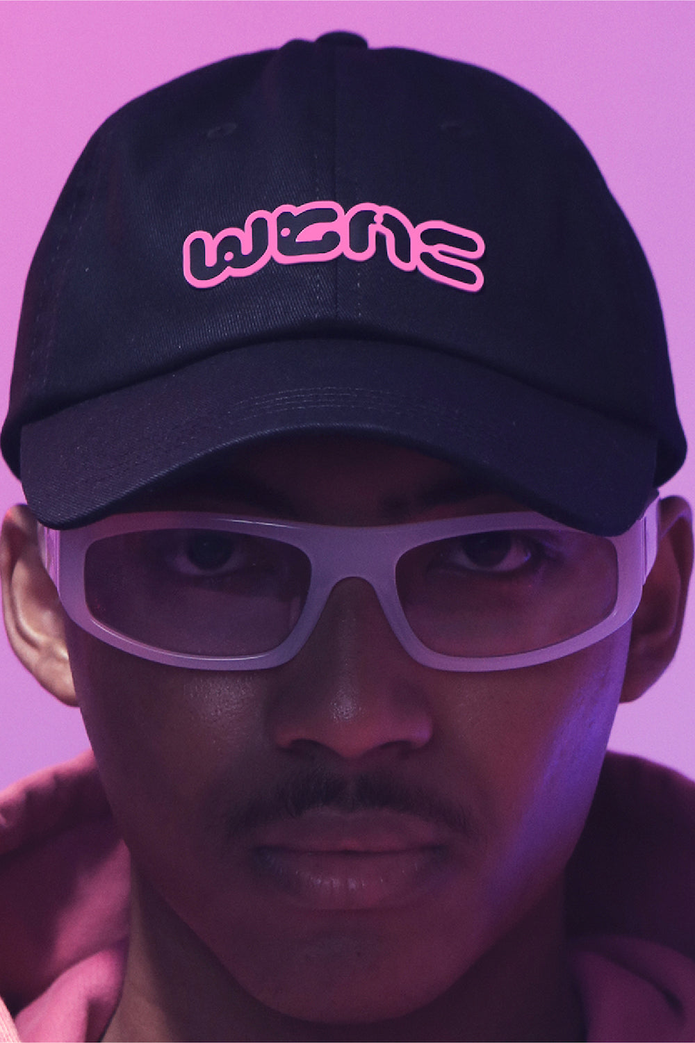 WTNC / DIRECTOR CAP BLACK/PINK - Road Sign